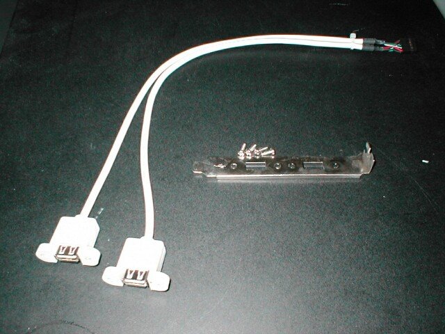 USB портове на предния панел - ModsBG.com